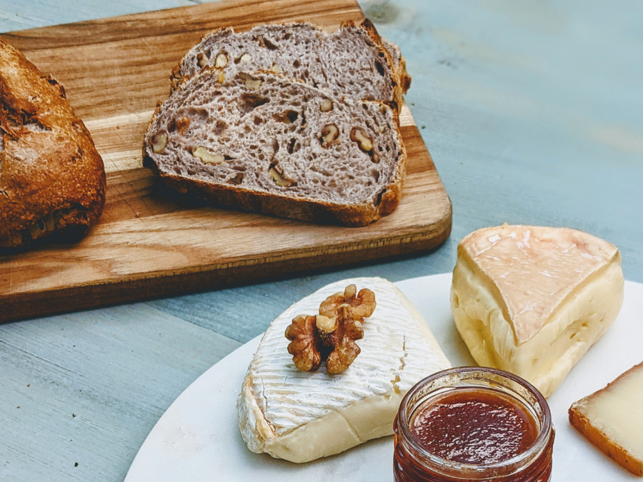 Bread vs. Crackers: Is Bread Healthier than Crackers? – Wildgrain